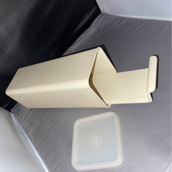 Kitchen | Vintage Tupperware 3pc Velveeta Cheese Container W Tray Lid ...